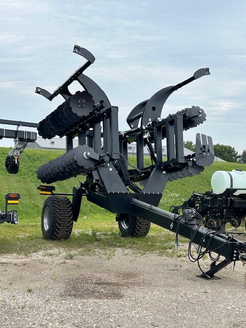 2025 20 Command Till Double C Agco